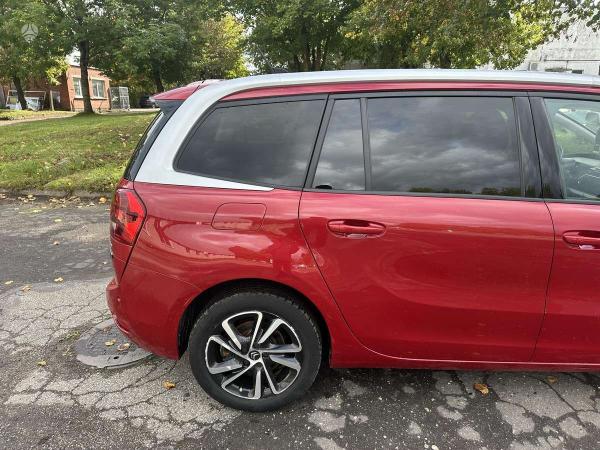 Sarkans Citroen Grand C4 SpaceToure 2021 Šauļi, ar dzinēja tilpumu 1.50 L un nobraukumu 183 tūkst. km par 9350 €, foto 7 vietnē AUTOMOTO.COM.LV