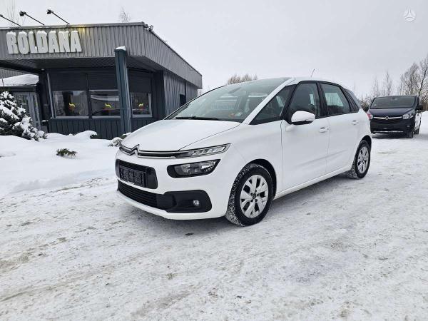 Balts Citroen Grand C4 SpaceToure 2019 Pakruojis, ar dzinēja tilpumu 1.20 L un nobraukumu 114 tūkst. km par 6100 €, foto 1 vietnē AUTOMOTO.COM.LV