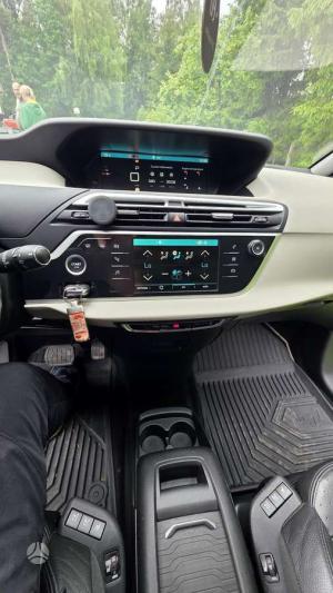 Balts Citroen Grand C4 SpaceToure 2019 Tauragė, ar dzinēja tilpumu 1.50 L un nobraukumu 215 tūkst. km par 7900 €, foto 16 vietnē AUTOMOTO.COM.LV
