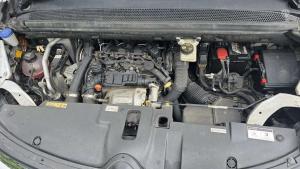 Balts Citroen Grand C4 SpaceToure 2019 Tauragė, ar dzinēja tilpumu 1.50 L un nobraukumu 215 tūkst. km par 7900 €, foto 30 vietnē AUTOMOTO.COM.LV