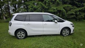 Balts Citroen Grand C4 SpaceToure 2019 Tauragė, ar dzinēja tilpumu 1.50 L un nobraukumu 215 tūkst. km par 7900 €, foto 36 vietnē AUTOMOTO.COM.LV