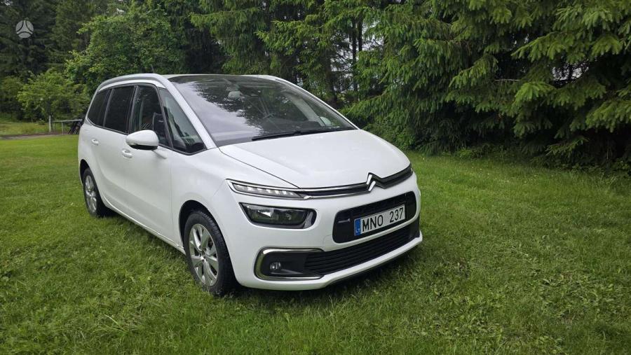 Balts Citroen Grand C4 SpaceToure 2019 Tauragė, ar dzinēja tilpumu 1.50 L un nobraukumu 215 tūkst. km par 7900 €, foto 37 vietnē AUTOMOTO.COM.LV
