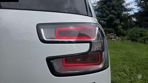 Balts Citroen Grand C4 SpaceToure 2019 Tauragė, ar dzinēja tilpumu 1.50 L un nobraukumu 215 tūkst. km par 7900 €, foto 39 vietnē AUTOMOTO.COM.LV
