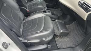 Balts Citroen Grand C4 SpaceToure 2019 Tauragė, ar dzinēja tilpumu 1.50 L un nobraukumu 215 tūkst. km par 7900 €, foto 43 vietnē AUTOMOTO.COM.LV