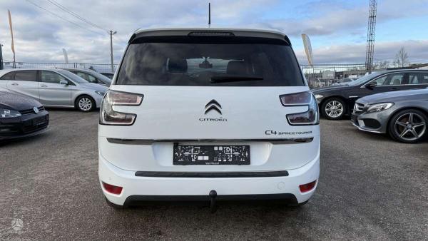 White Citroen Grand C4 SpaceToure 2018 in Kaunas, with an engine capacity of 1.50 L and mileage of 265 thousand km for 7990 €, photo 6 on AUTOMOTO.COM.LV