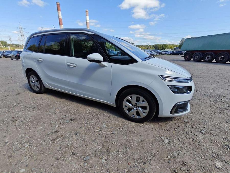 Balts Citroen Grand C4 SpaceToure 2018 Kauņa, ar dzinēja tilpumu 1.56 L un nobraukumu 229 tūkst. km par 6850 €, foto 5 vietnē AUTOMOTO.COM.LV