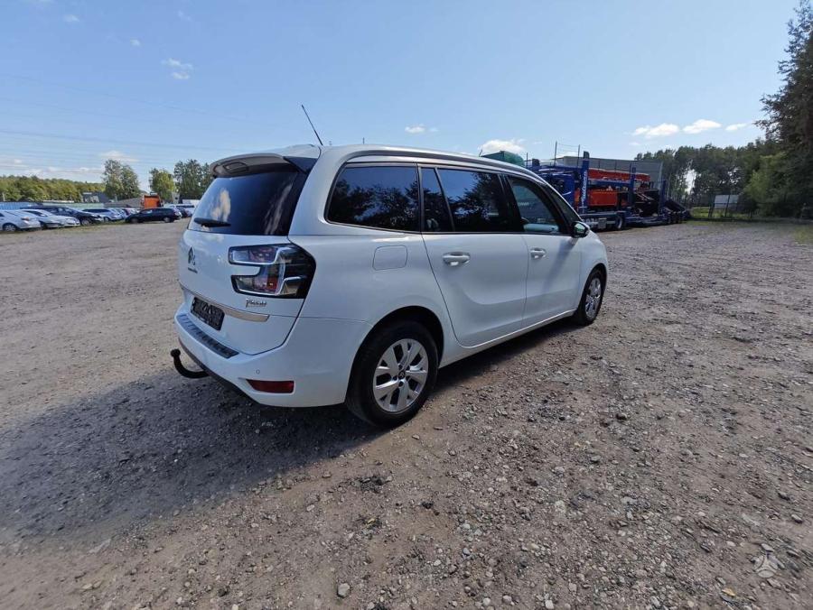 Balts Citroen Grand C4 SpaceToure 2018 Kauņa, ar dzinēja tilpumu 1.56 L un nobraukumu 229 tūkst. km par 6850 €, foto 6 vietnē AUTOMOTO.COM.LV