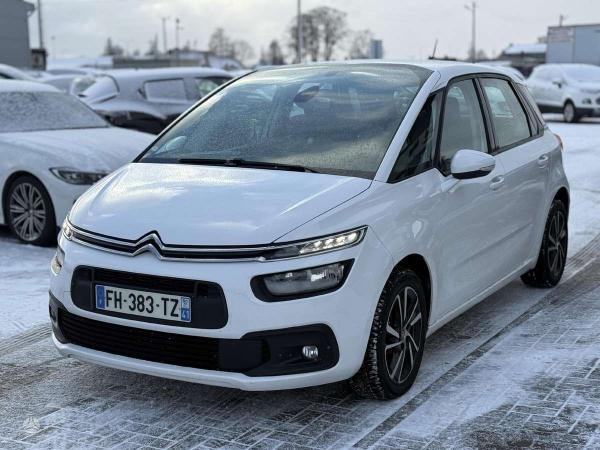 Balts Citroen Grand C4 SpaceToure 2019 Tauragė, ar dzinēja tilpumu 1.50 L un nobraukumu 216 tūkst. km par 6400 €, foto 1 vietnē AUTOMOTO.COM.LV