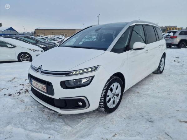 White Citroen Grand C4 SpaceToure 2019 in Taurage, with an engine capacity of 1.50 L and mileage of 164 thousand km for 7200 €, photo 1 on AUTOMOTO.COM.LV