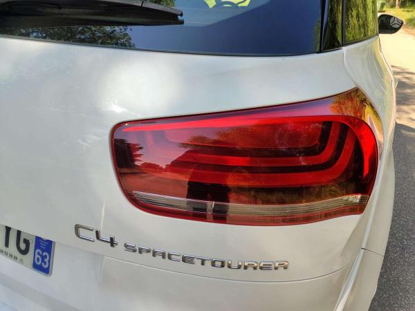Balts Citroen Grand C4 SpaceToure 2019 Tauragė, ar dzinēja tilpumu 1.50 L un nobraukumu 186 tūkst. km par 6300 €, foto 7 vietnē AUTOMOTO.COM.LV