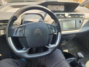 White Citroen Grand C4 SpaceToure 2019 in Vilnius, with an engine capacity of 1.50 L and mileage of 254 thousand km for 6200 €, photo 6 on AUTOMOTO.COM.LV