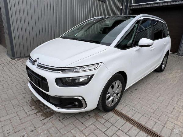 Balts Citroen Grand C4 SpaceToure 2019 Telšiai, ar dzinēja tilpumu 1.50 L un nobraukumu 269 tūkst. km par 4799 €, foto 1 vietnē AUTOMOTO.COM.LV