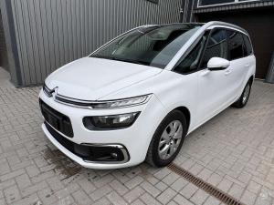 Balts Citroen Grand C4 SpaceToure 2019 Telšiai, ar dzinēja tilpumu 1.50 L un nobraukumu 269 tūkst. km par 4799 €, foto  vietnē AUTOMOTO.COM.LV