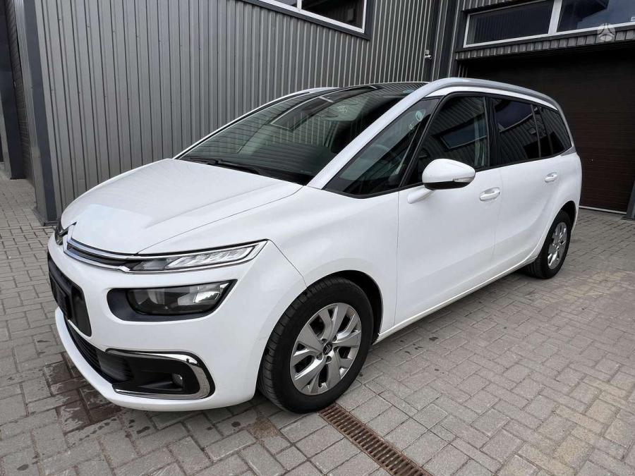 Balts Citroen Grand C4 SpaceToure 2019 Telšiai, ar dzinēja tilpumu 1.50 L un nobraukumu 269 tūkst. km par 4799 €, foto 5 vietnē AUTOMOTO.COM.LV
