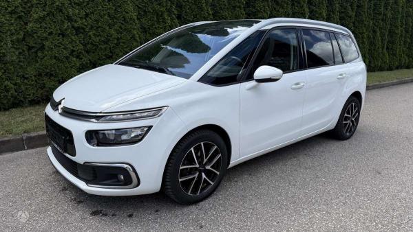White Citroen Grand C4 SpaceToure 2019 in Kaunas, with an engine capacity of 1.50 L and mileage of 230 thousand km for 7700 €, photo 3 on AUTOMOTO.COM.LV