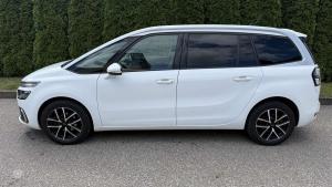 White Citroen Grand C4 SpaceToure 2019 in Kaunas, with an engine capacity of 1.50 L and mileage of 230 thousand km for 7700 €, photo 7 on AUTOMOTO.COM.LV
