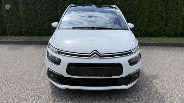 White Citroen Grand C4 SpaceToure 2019 in Kaunas, with an engine capacity of 1.50 L and mileage of 230 thousand km for 7700 €, photo 7 on AUTOMOTO.COM.LV