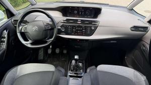 White Citroen Grand C4 SpaceToure 2019 in Kaunas, with an engine capacity of 1.50 L and mileage of 230 thousand km for 7700 €, photo 10 on AUTOMOTO.COM.LV