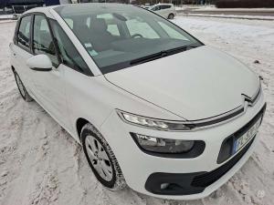 Balts Citroen Grand C4 SpaceToure 2020 Viļņa, ar dzinēja tilpumu 1.50 L un nobraukumu 175 tūkst. km par 7200 €, foto 3 vietnē AUTOMOTO.COM.LV