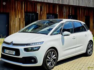 Balts Citroen Grand C4 SpaceToure 2020 Tauragė, ar dzinēja tilpumu 1.50 L un nobraukumu 219 tūkst. km par 6500 €, foto  vietnē AUTOMOTO.COM.LV