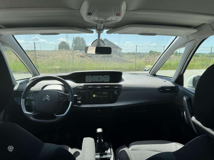 Balts Citroen Grand C4 SpaceToure 2020 Tauragė, ar dzinēja tilpumu 0.00 L un nobraukumu 215 tūkst. km par 5600 €, foto 8 vietnē AUTOMOTO.COM.LV