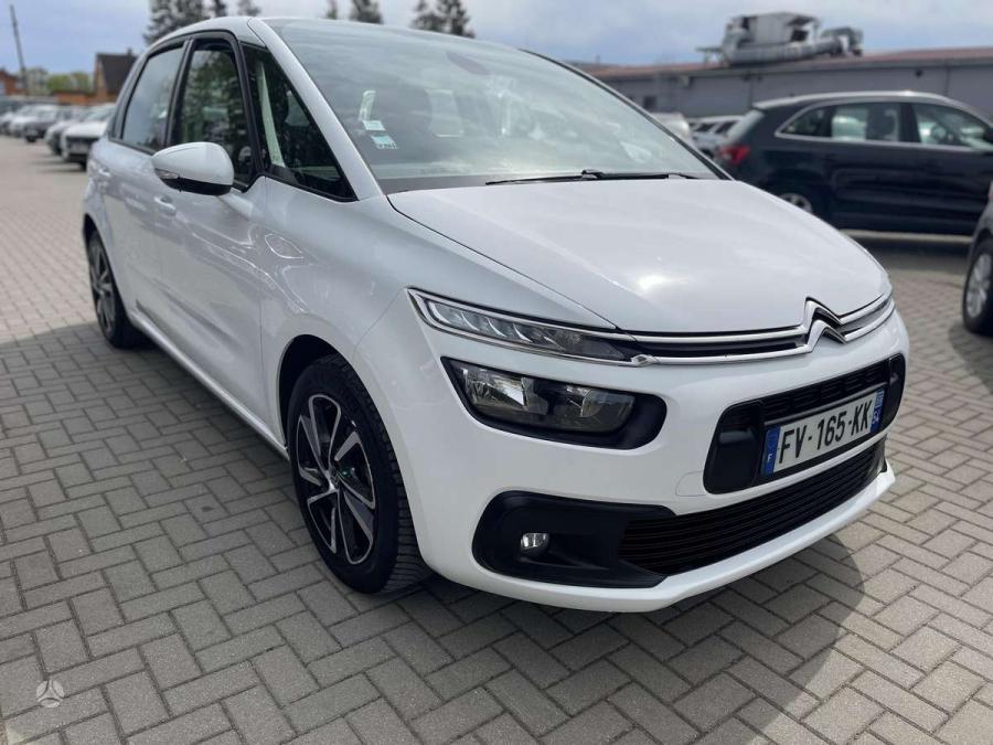 Balts Citroen Grand C4 SpaceToure 2020 Tauragė, ar dzinēja tilpumu 1.50 L un nobraukumu 272 tūkst. km par 6300 €, foto 3 vietnē AUTOMOTO.COM.LV