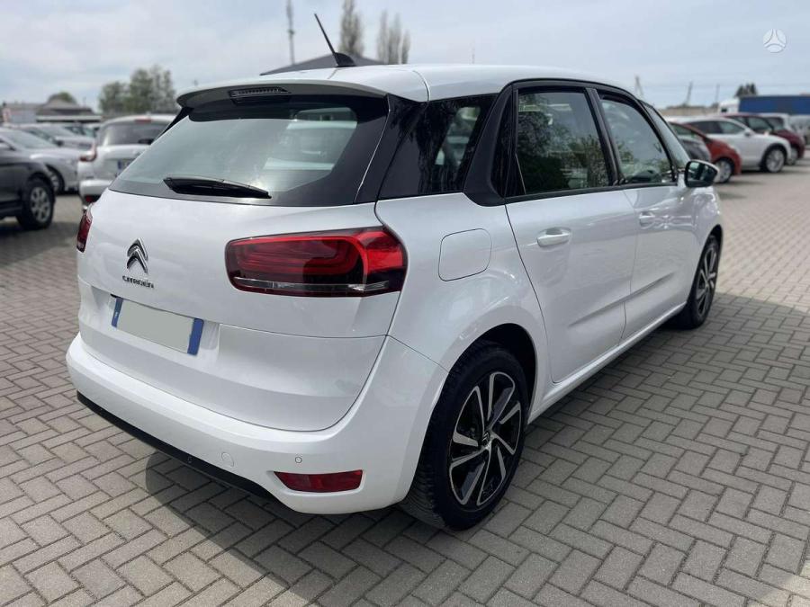 Balts Citroen Grand C4 SpaceToure 2020 Tauragė, ar dzinēja tilpumu 1.50 L un nobraukumu 272 tūkst. km par 6300 €, foto 6 vietnē AUTOMOTO.COM.LV