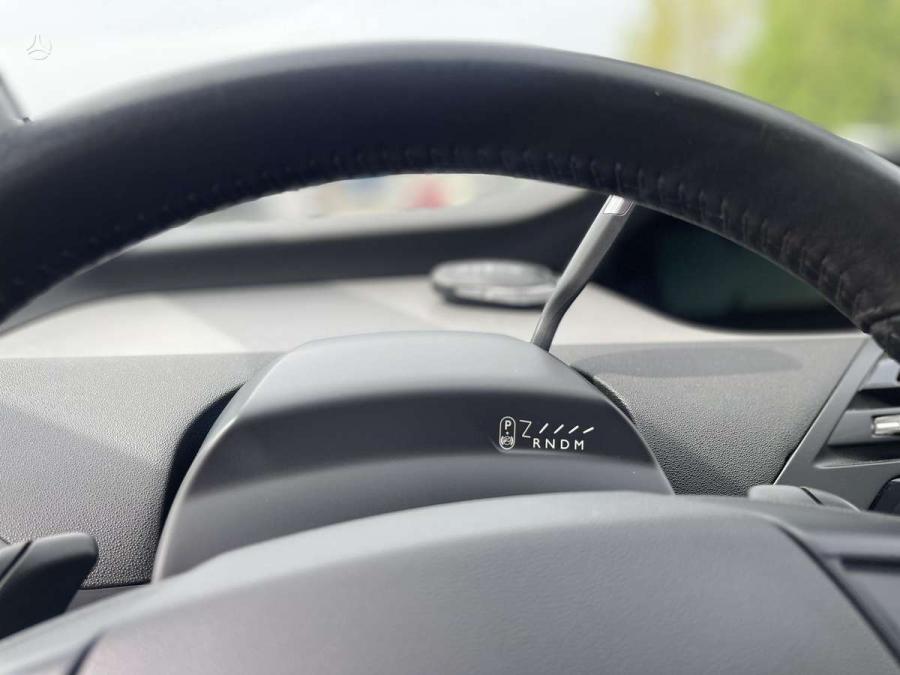 Balts Citroen Grand C4 SpaceToure 2020 Tauragė, ar dzinēja tilpumu 1.50 L un nobraukumu 272 tūkst. km par 6300 €, foto 10 vietnē AUTOMOTO.COM.LV