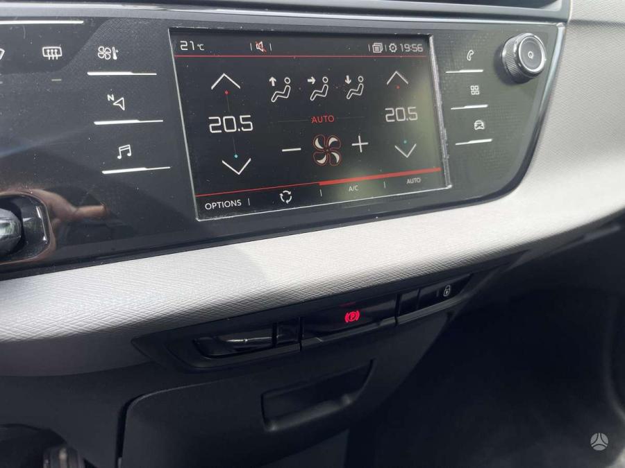 Balts Citroen Grand C4 SpaceToure 2020 Tauragė, ar dzinēja tilpumu 1.50 L un nobraukumu 272 tūkst. km par 6300 €, foto 11 vietnē AUTOMOTO.COM.LV