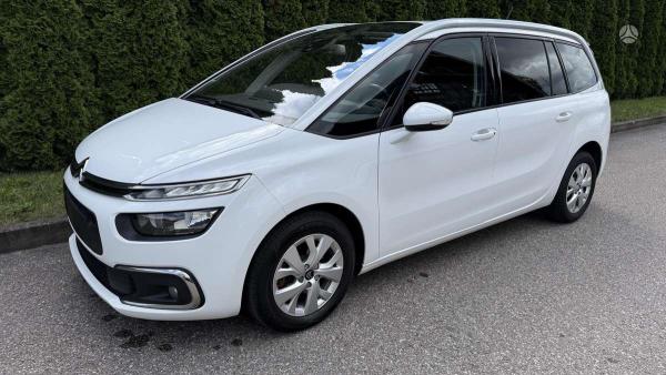 White Citroen Grand C4 SpaceToure 2020 in Kaunas, with an engine capacity of 1.50 L and mileage of 229 thousand km for 7990 €, photo 3 on AUTOMOTO.COM.LV