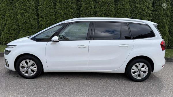 White Citroen Grand C4 SpaceToure 2020 in Kaunas, with an engine capacity of 1.50 L and mileage of 229 thousand km for 7990 €, photo 6 on AUTOMOTO.COM.LV