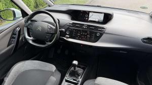 White Citroen Grand C4 SpaceToure 2020 in Kaunas, with an engine capacity of 1.50 L and mileage of 229 thousand km for 7990 €, photo 11 on AUTOMOTO.COM.LV