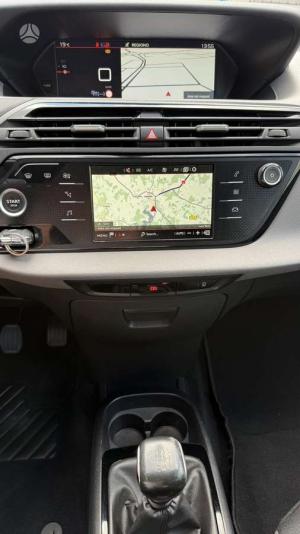 White Citroen Grand C4 SpaceToure 2020 in Kaunas, with an engine capacity of 1.50 L and mileage of 229 thousand km for 7990 €, photo 21 on AUTOMOTO.COM.LV