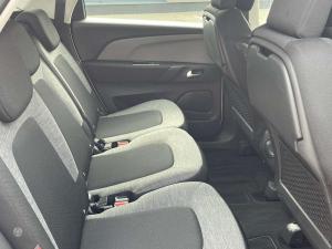 White Citroen Grand C4 SpaceToure 2020 in Taurage, with an engine capacity of 1.50 L and mileage of 272 thousand km for 5990 €, photo 12 on AUTOMOTO.COM.LV