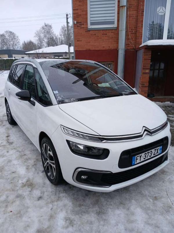 Balts Citroen Grand C4 SpaceToure 2021 Tauragė, ar dzinēja tilpumu 1.50 L un nobraukumu 275 tūkst. km par 8400 €, foto 1 vietnē AUTOMOTO.COM.LV