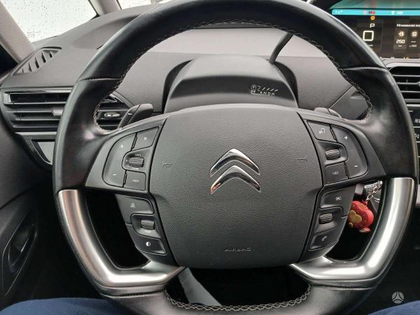 Balts Citroen Grand C4 SpaceToure 2021 Tauragė, ar dzinēja tilpumu 1.50 L un nobraukumu 275 tūkst. km par 8400 €, foto 5 vietnē AUTOMOTO.COM.LV