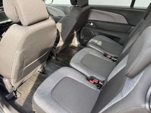 Balts Citroen Grand C4 SpaceToure 2021 Šilutė, ar dzinēja tilpumu 1.50 L un nobraukumu 198 tūkst. km par 8900 €, foto 8 vietnē AUTOMOTO.COM.LV