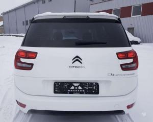 White Citroen Grand C4 SpaceToure 2022 in Siauliai, with an engine capacity of 1.50 L and mileage of 221 thousand km for 7950 €, photo 5 on AUTOMOTO.COM.LV