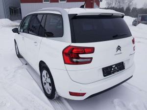 White Citroen Grand C4 SpaceToure 2022 in Siauliai, with an engine capacity of 1.50 L and mileage of 221 thousand km for 7950 €, photo 6 on AUTOMOTO.COM.LV