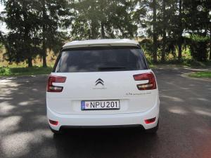 Balts Citroen Grand C4 SpaceToure 2022 Šauļi, ar dzinēja tilpumu 1.50 L un nobraukumu 179 tūkst. km par 8999 €, foto 7 vietnē AUTOMOTO.COM.LV