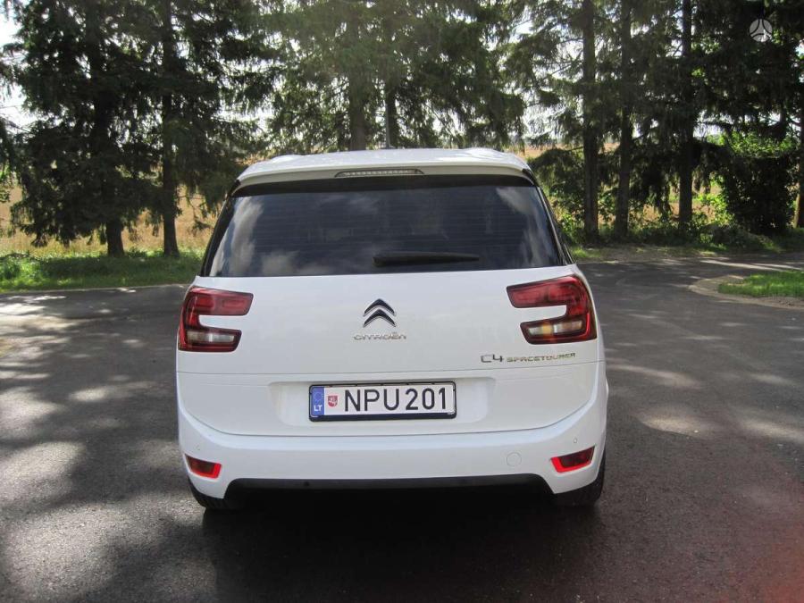 Balts Citroen Grand C4 SpaceToure 2022 Šauļi, ar dzinēja tilpumu 1.50 L un nobraukumu 179 tūkst. km par 8999 €, foto 7 vietnē AUTOMOTO.COM.LV