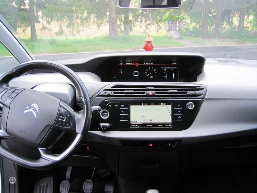 Balts Citroen Grand C4 SpaceToure 2022 Šauļi, ar dzinēja tilpumu 1.50 L un nobraukumu 179 tūkst. km par 8999 €, foto 13 vietnē AUTOMOTO.COM.LV