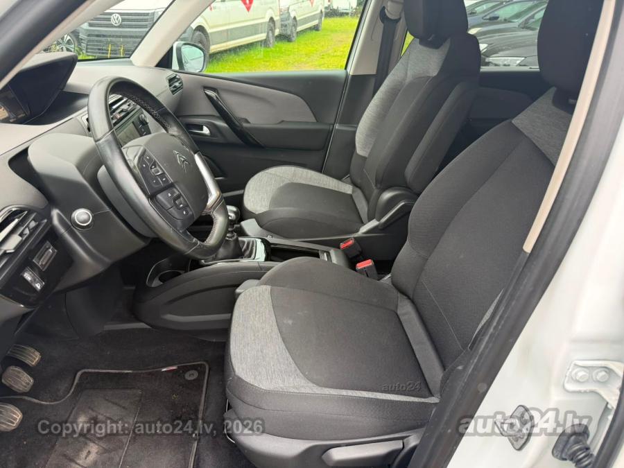 Balts Citroen Grand C4 SpaceToure 2019 Viljandi, ar dzinēja tilpumu 1.50 L un nobraukumu 144 tūkst. km par 10990 €, foto 8 vietnē AUTOMOTO.COM.LV