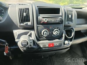 Black Citroen Jumper 2013 in Cesis, with an engine capacity of 2.20 L and mileage of 239 thousand km for 6292 €, photo 13 on AUTOMOTO.COM.LV