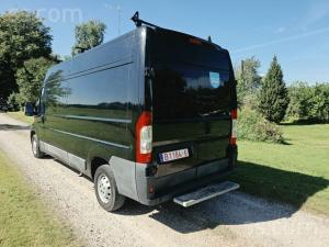 Black Citroen Jumper 2013 in Cesis, with an engine capacity of 2.20 L and mileage of 239 thousand km for 6292 €, photo 18 on AUTOMOTO.COM.LV