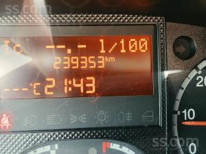 Black Citroen Jumper 2013 in Cesis, with an engine capacity of 2.20 L and mileage of 239 thousand km for 6292 €, photo 22 on AUTOMOTO.COM.LV