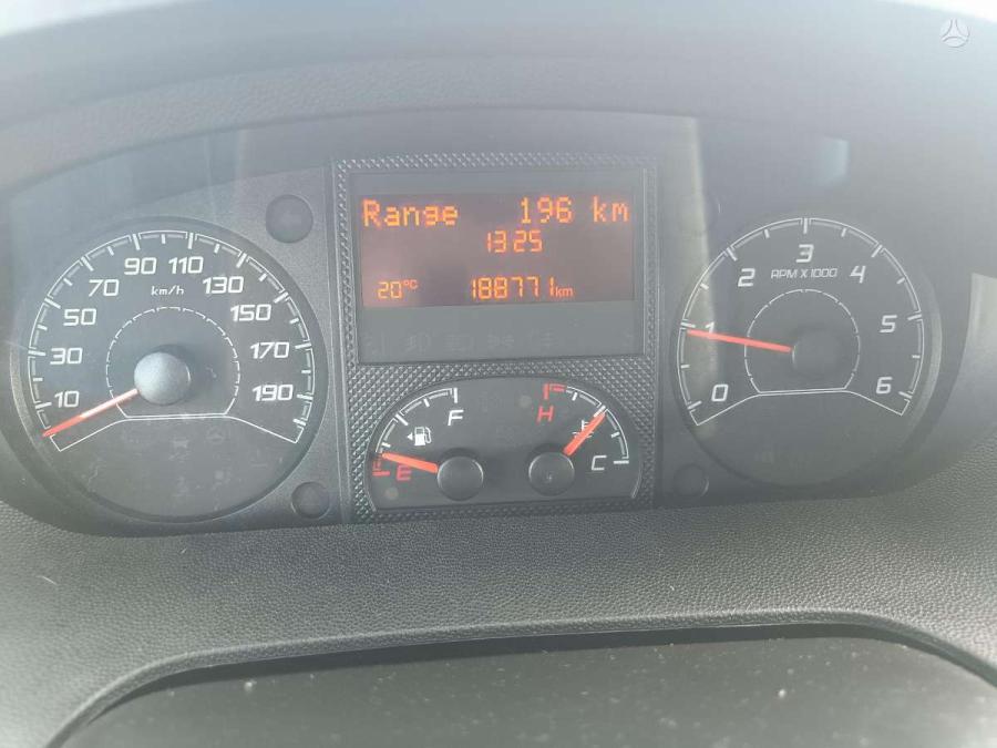 Melns Citroen Jumper 2014 Kauņa, ar dzinēja tilpumu 2.20 L un nobraukumu 142 tūkst. km par 10050 €, foto 12 vietnē AUTOMOTO.COM.LV