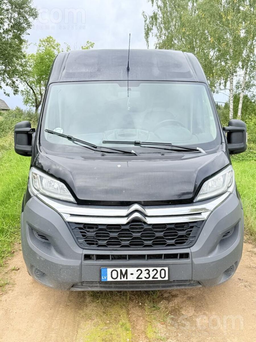 Melns Citroen Jumper 2015 Rīga, ar dzinēja tilpumu 2.20 L un nobraukumu 307 tūkst. km par 5300 €, foto 1 vietnē AUTOMOTO.COM.LV