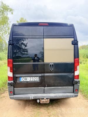 Melns Citroen Jumper 2015 Rīga, ar dzinēja tilpumu 2.20 L un nobraukumu 307 tūkst. km par 5300 €, foto 4 vietnē AUTOMOTO.COM.LV