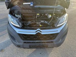Melns Citroen Jumper 2016 Panevēža, ar dzinēja tilpumu 2.20 L un nobraukumu 333 tūkst. km par 10499 €, foto 10 vietnē AUTOMOTO.COM.LV